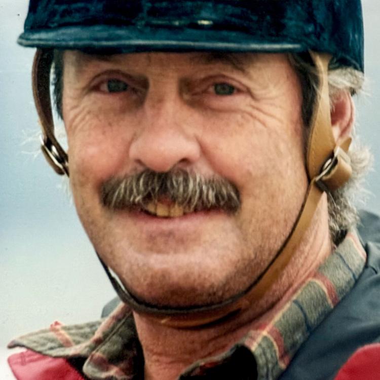 Remembering Robert ‘Bob’ Pietrzak | Obituaries | aspendailynews.com