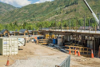 Texas lender sues Aspen Club’s Fox, citing default | News ...