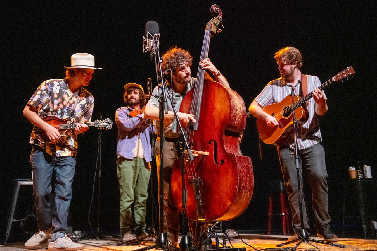 Soulful acoustic music, straight from the source | Arts & Entertainment ...