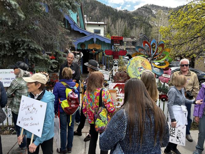 The ‘Streisand effect’ takes hold in an Aspen sign saga | News ...