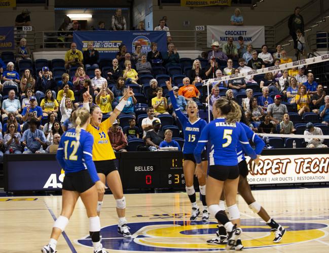 Belles Sweep Second Day of Invitational | Sports | asurampage.com