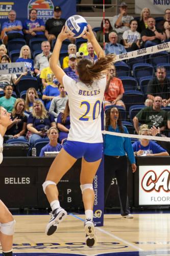 Belles Volleyball Move to 2-0 in LSC Play | Sports | asurampage.com