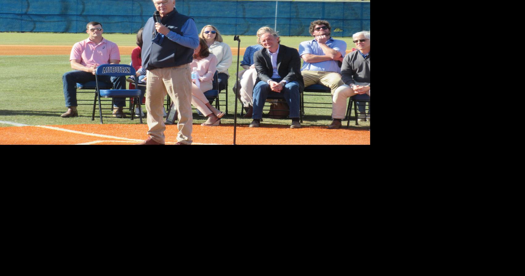 Auburn High honors Beckwith at ceremony | Sports | auburnvillager.com