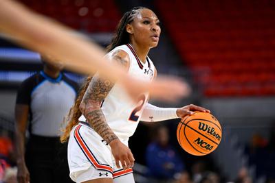 Women's basketball win streak on line in SEC opener | Sports ...