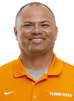 Auburn announces Chris and Kate Malveaux as co-head softball coaches ...