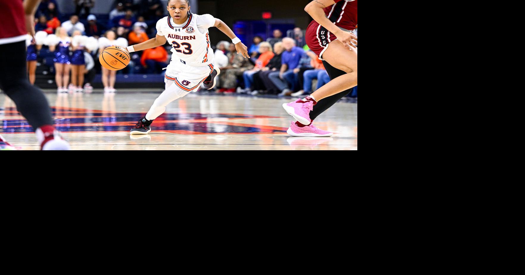 Scott-Grayson's career night not enough against No. 1 South Carolina ...