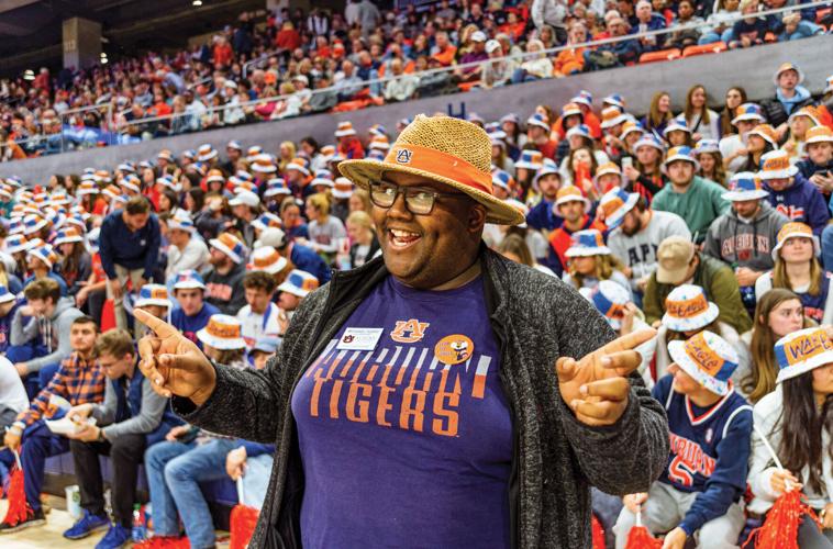 Floyd's Auburn spirit lights way for others | News | auburnvillager.com