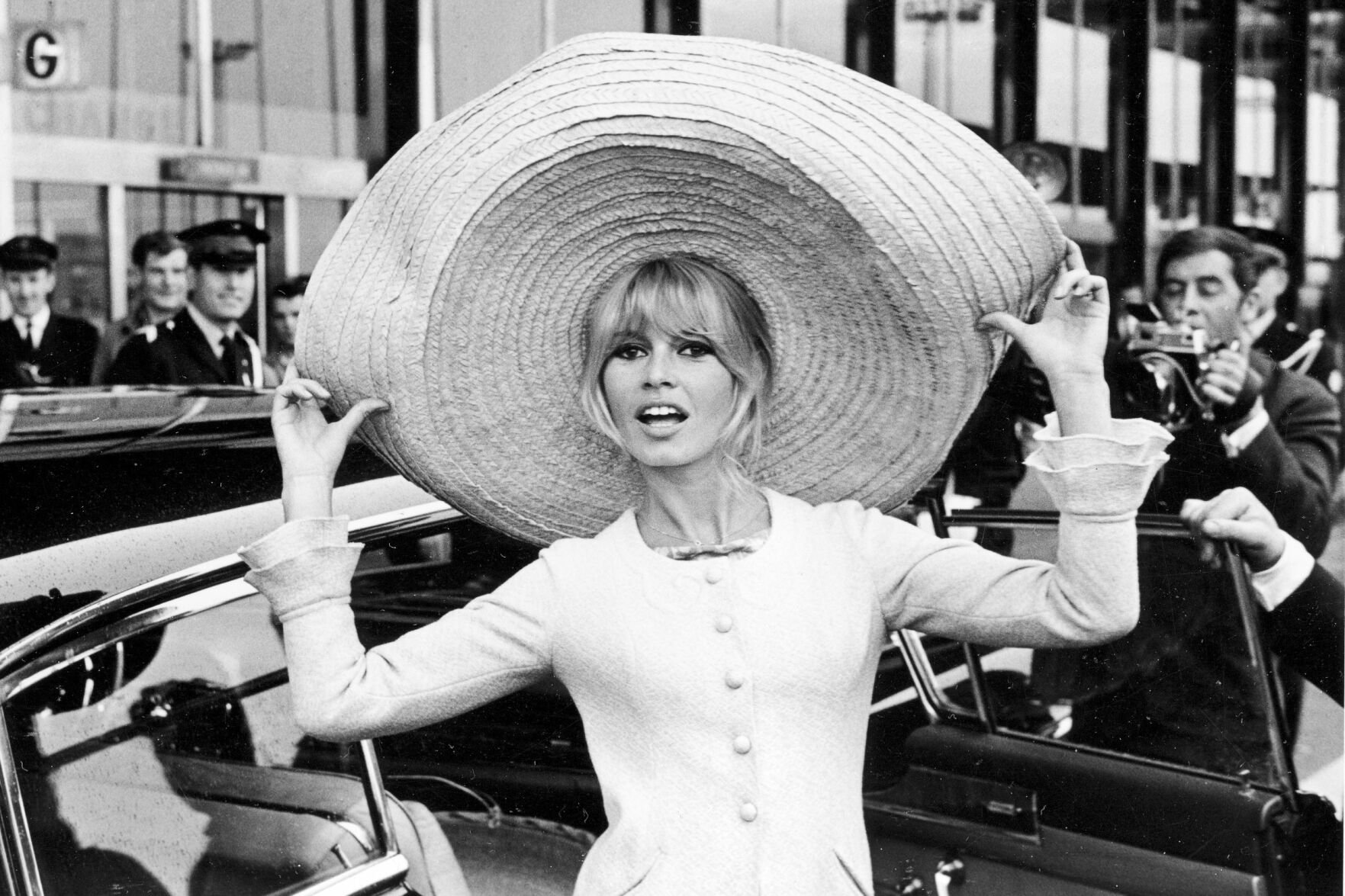 Bardot, ’60s French sex symbol animal rights activist, dies | Newsline ...