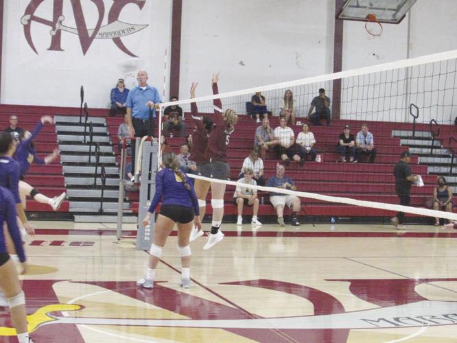 AVC drops match against Cal Lutheran JV | Sports | avpress.com