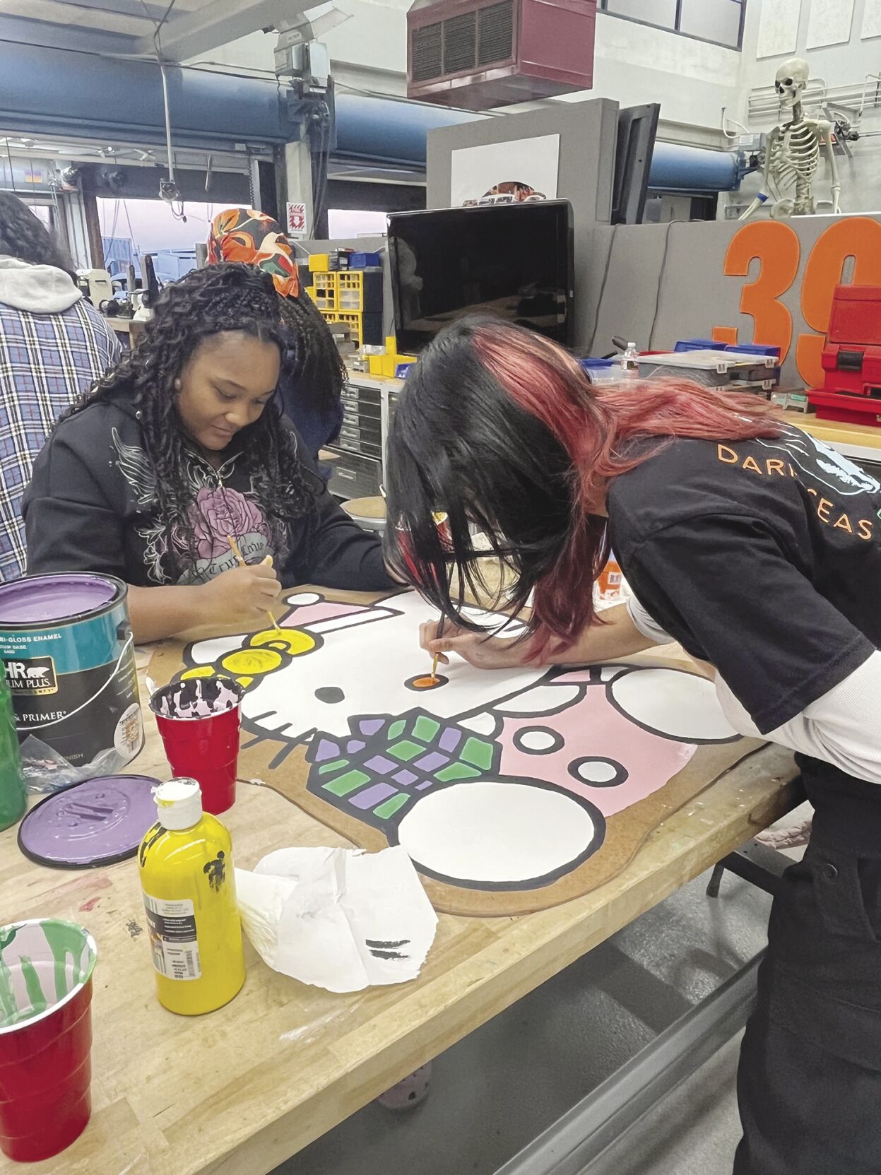 Eagle Robotics celebrating holidays | News | avpress.com