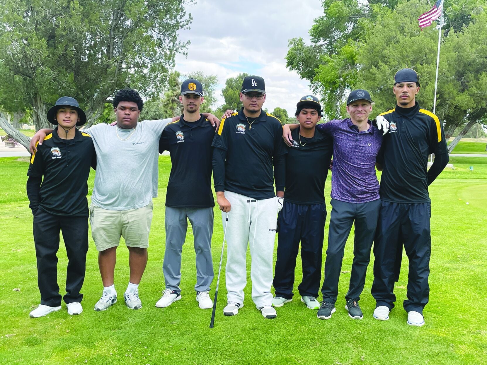 PACS’ golf wins 1st league title | Sports | avpress.com