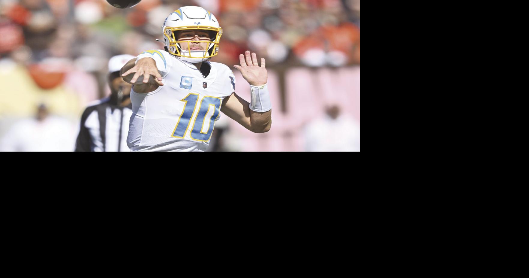 Herbert, Wilson take center stage when Bolts host Broncos | Sports ...