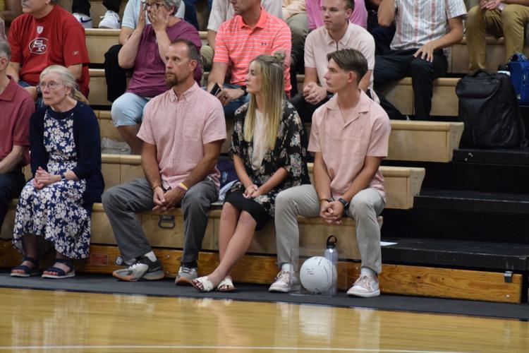 Eagles honor memory of player, beat Antelopes in 3 | Sports | avpress.com