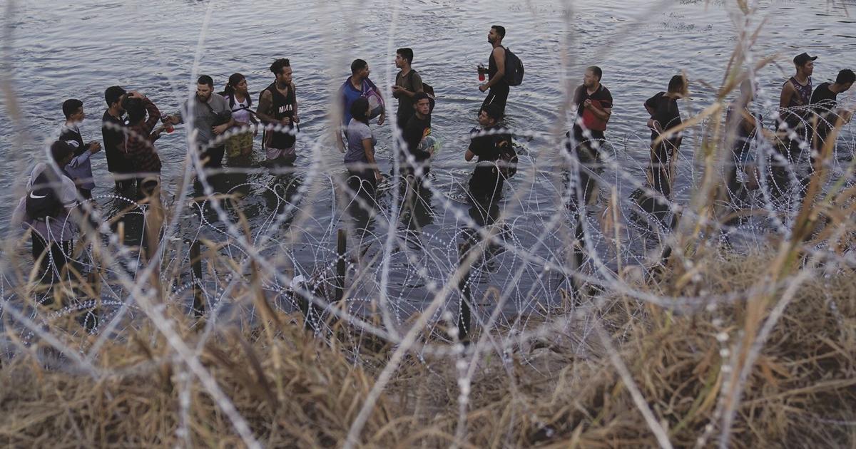 Court Lets Texas Enforce Migrant Law News