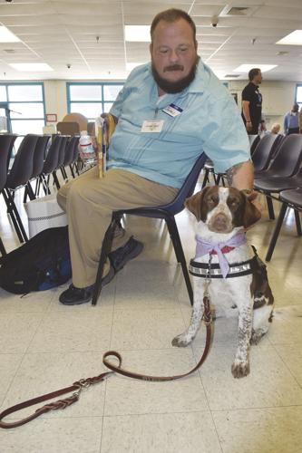 A second chance for dogs and inmates | News | avpress.com