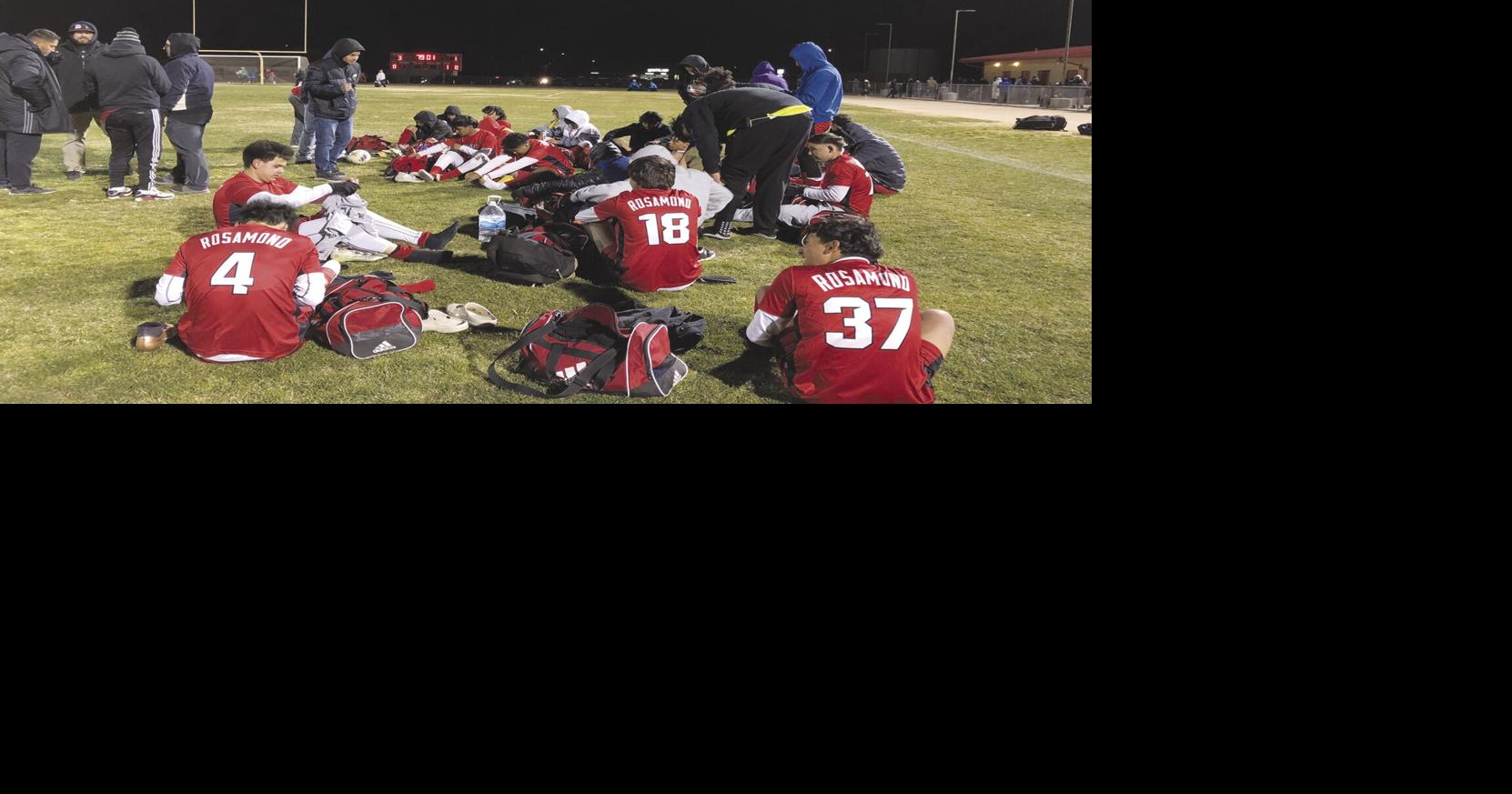 Rosamond boys soccer gets past Kingsburg | Sports | avpress.com