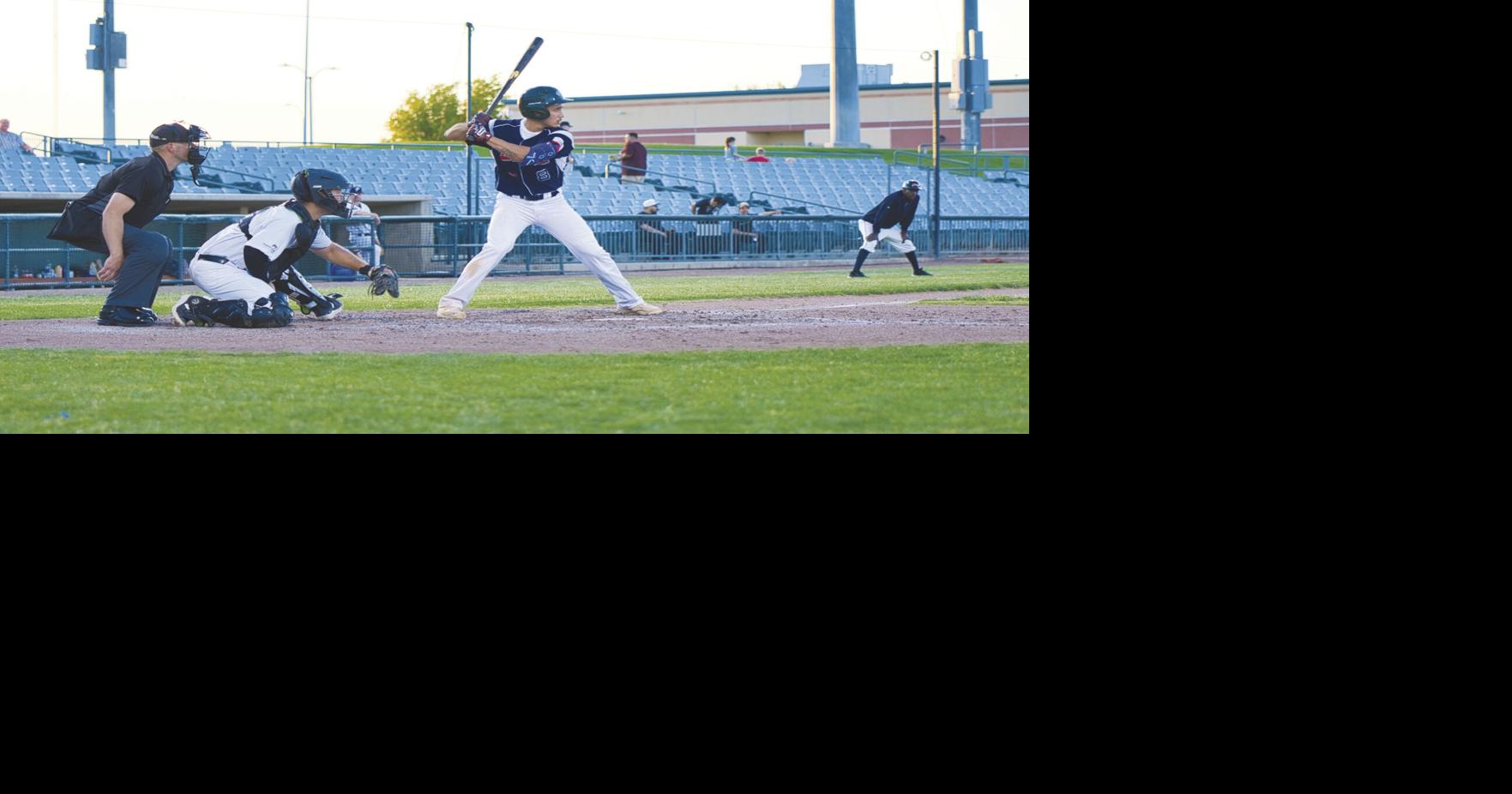 Breakers hold off Pacifics | Sports | avpress.com