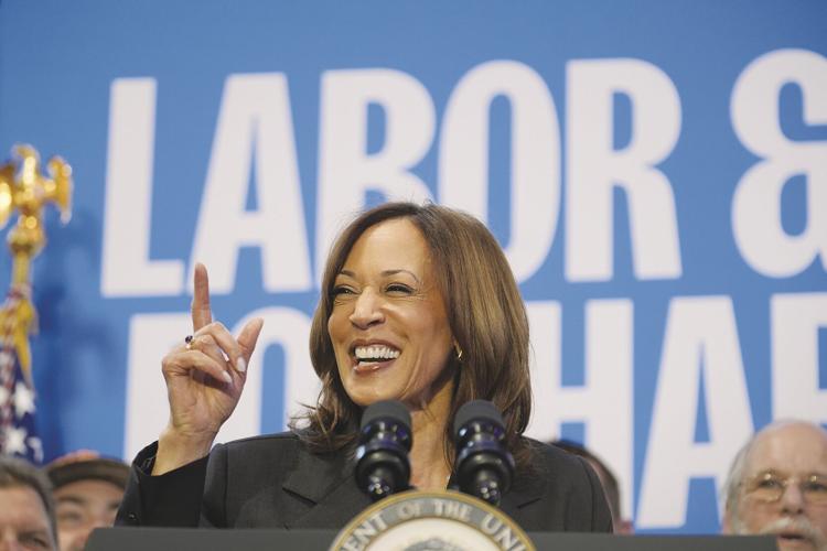 Trump, Harris host dueling rallies in Wisconsin | News | avpress.com