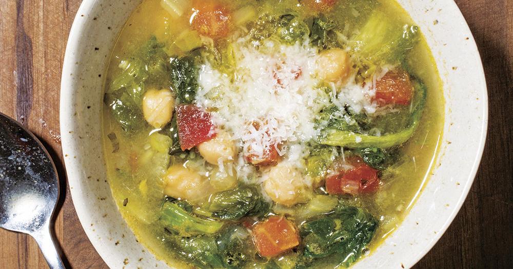 Sicilian chickpea and escarole soup | Valley Life | avpress.com