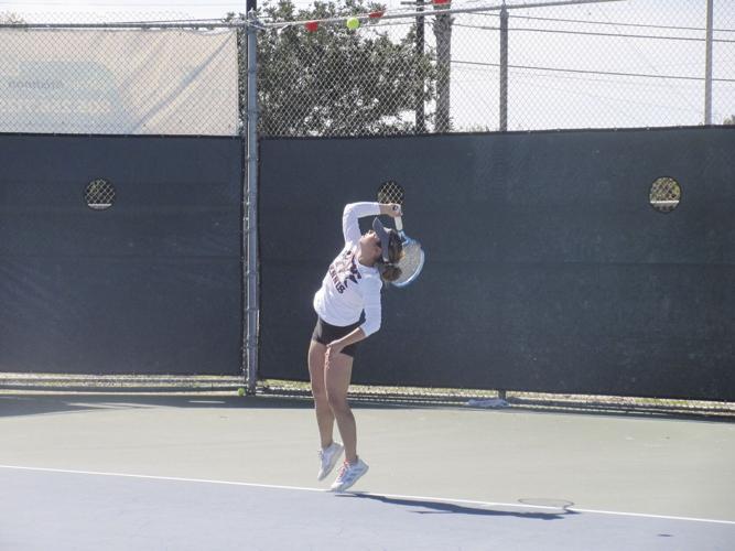 AVC's Tejeda, Padilla make it to state | Sports | avpress.com