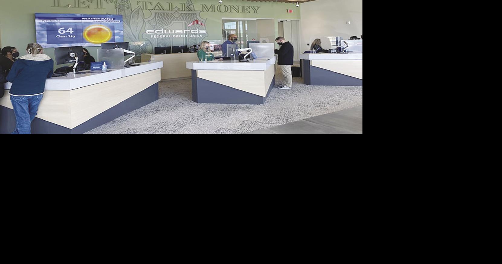 Edwards FCU opens flagship branch | News | avpress.com