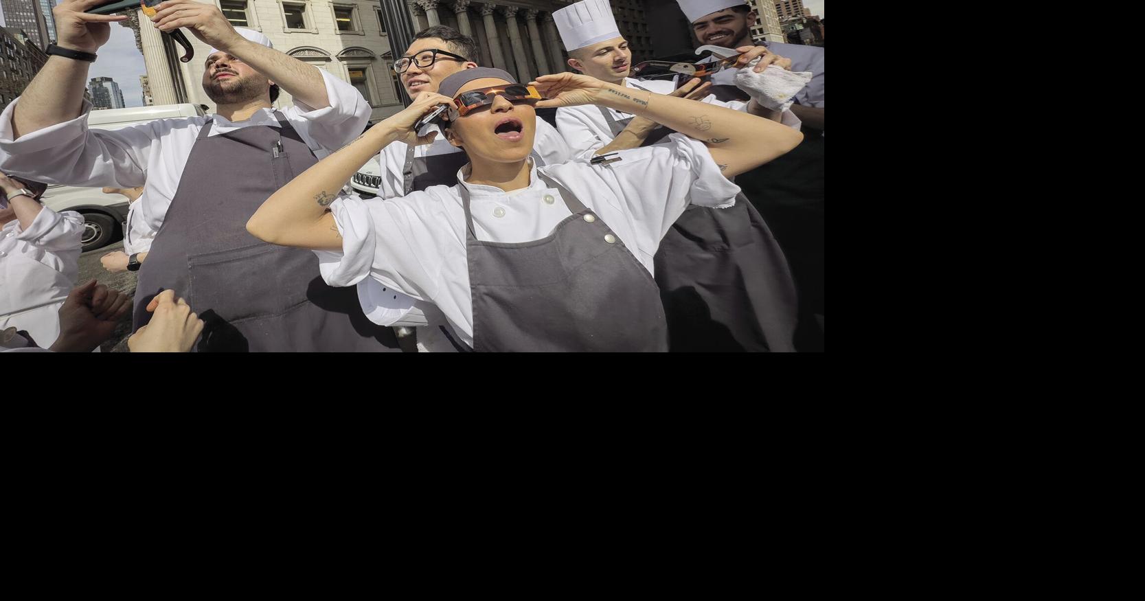 Total solar eclipse races across continent | News | avpress.com