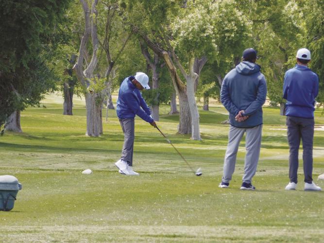 Quartz Hill takes top spots | Sports | avpress.com