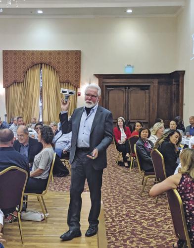 Parris gives upbeat State of City address | News | avpress.com