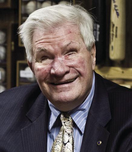 Ed Lucas, blind baseball chronicler, is dead at 82 | Newsline | avpress.com