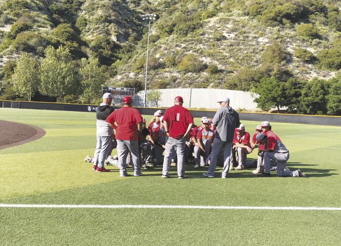 Paraclete falls to St. Francis | Sports | avpress.com