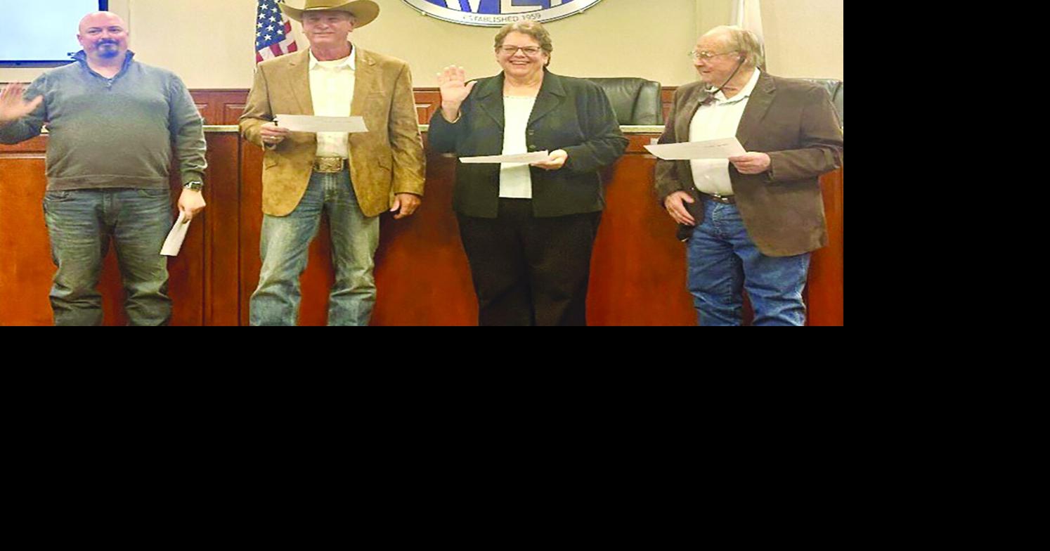 4 AVEK trustees sworn in again | News | avpress.com