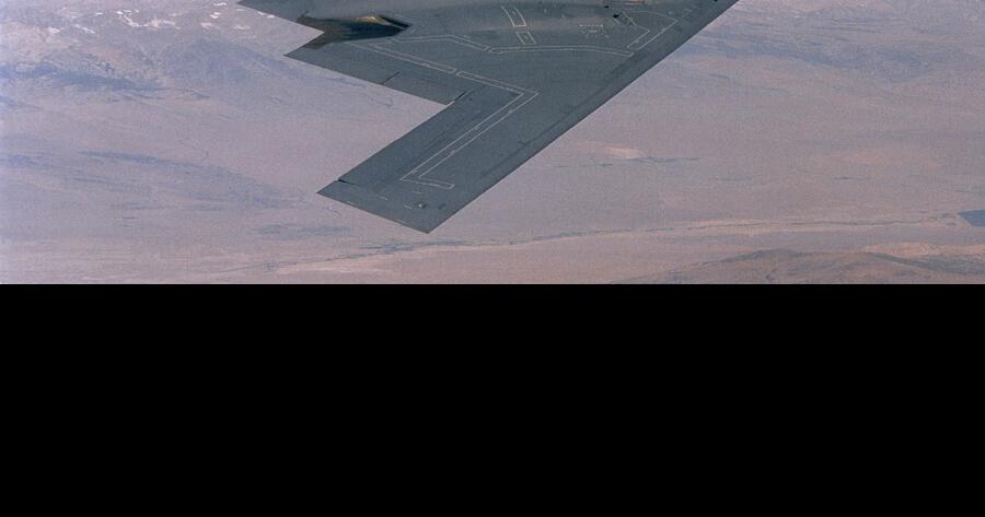 Senior engineer to discuss B-2 bomber | News | avpress.com