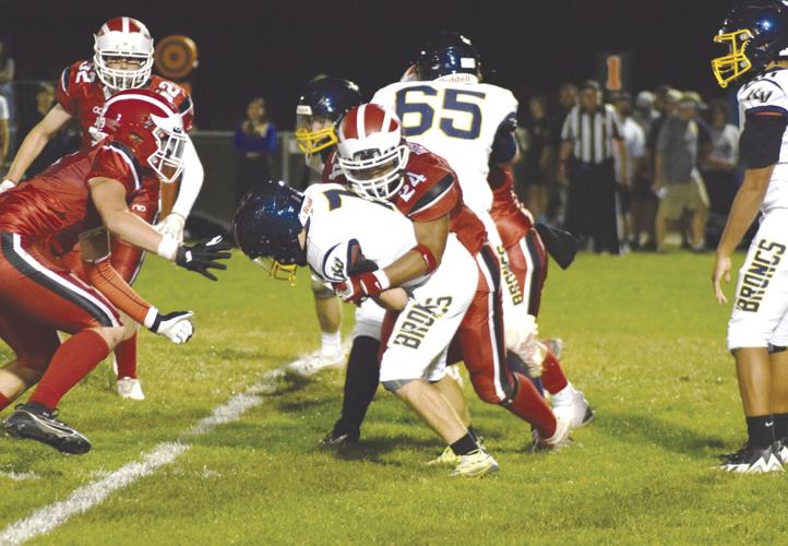 ’Runners rout Broncs | Sports | avpress.com