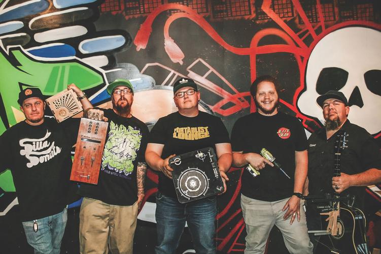 Jesse Dean Turns the Tables on a Hobby | Showcase | avpress.com