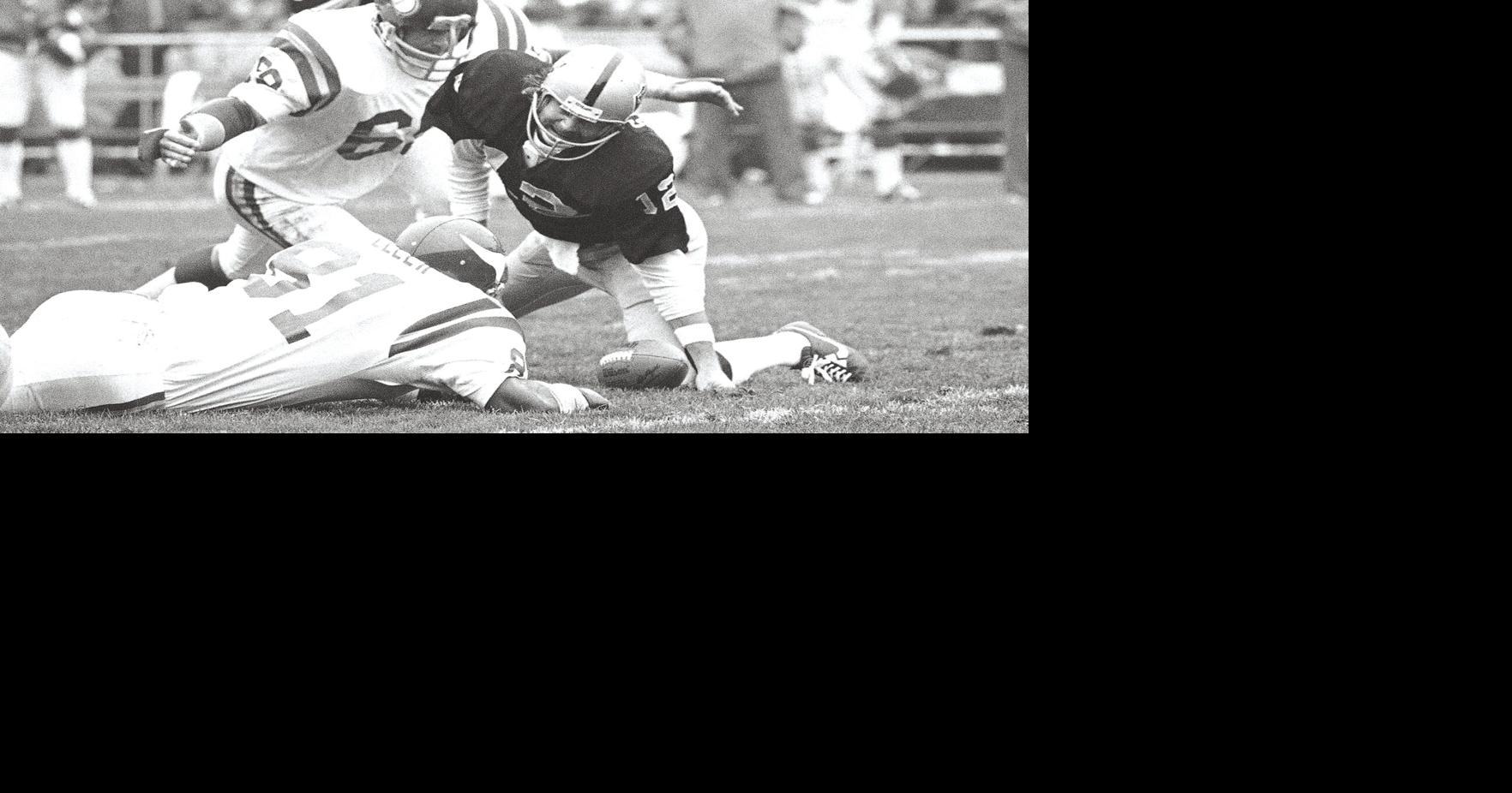 Former Vikings player Doug Sutherland is dead | Newsline | avpress.com