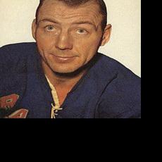 Andy Hebenton, NHL ironman, dies at 89 | News | avpress.com