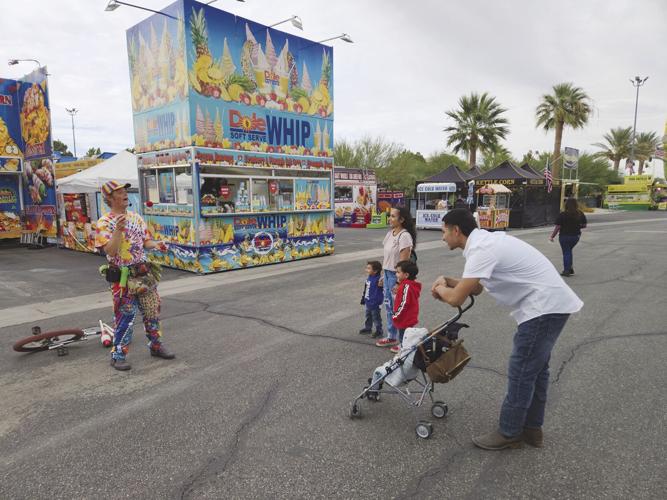 Early birds flock to AV Fair’s first day | News | avpress.com