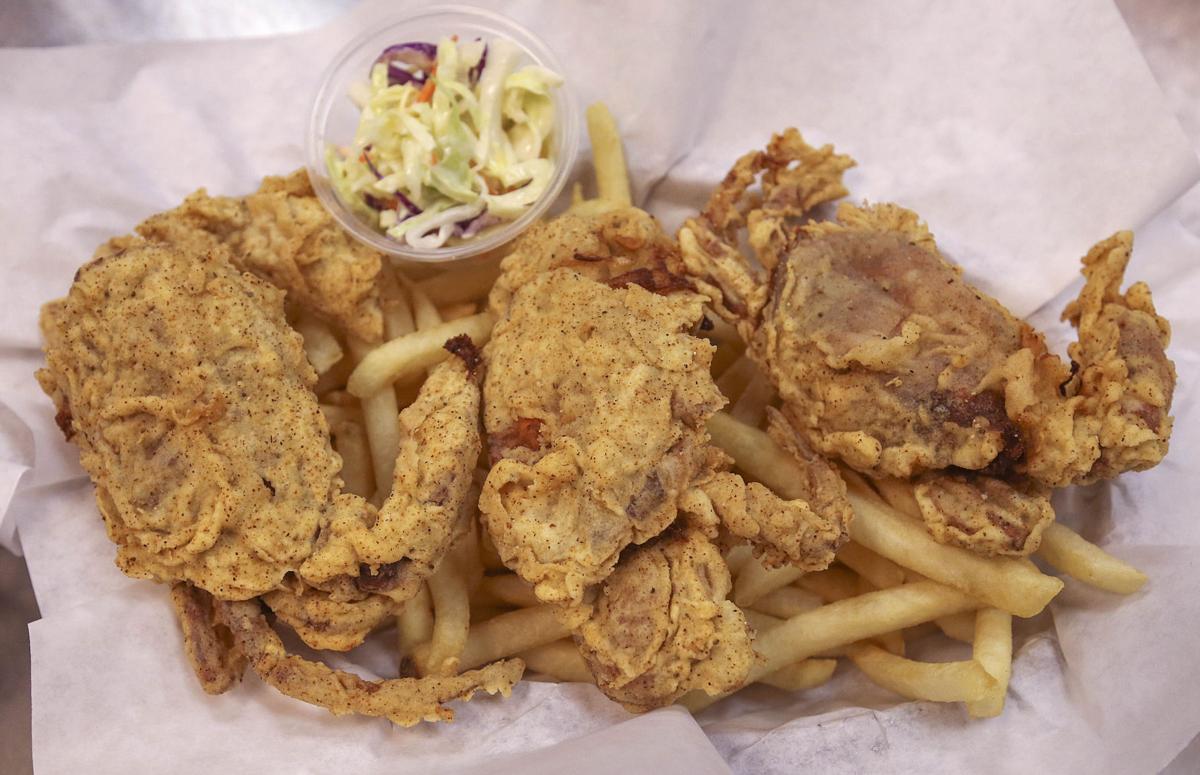 PHOTO GALLERY: Captain Crawfish Cajun Seafood | Food | bakersfield.com