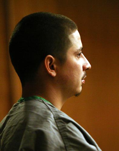 Two plead not guilty to charges in shooting of Bakersfield police ...
