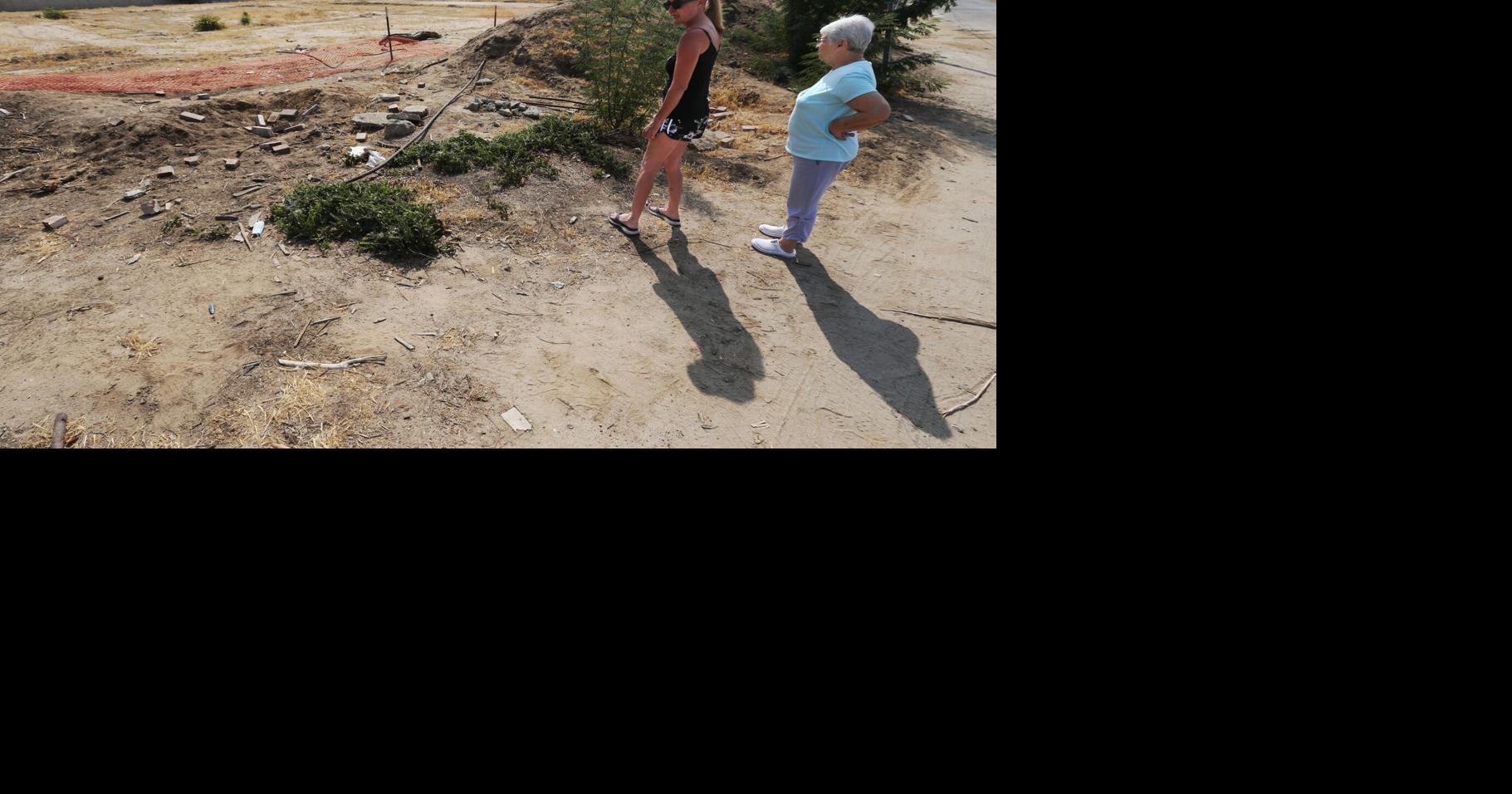 Oildale neighborhood living with 'Dirt Mountain' two years after tiny ...