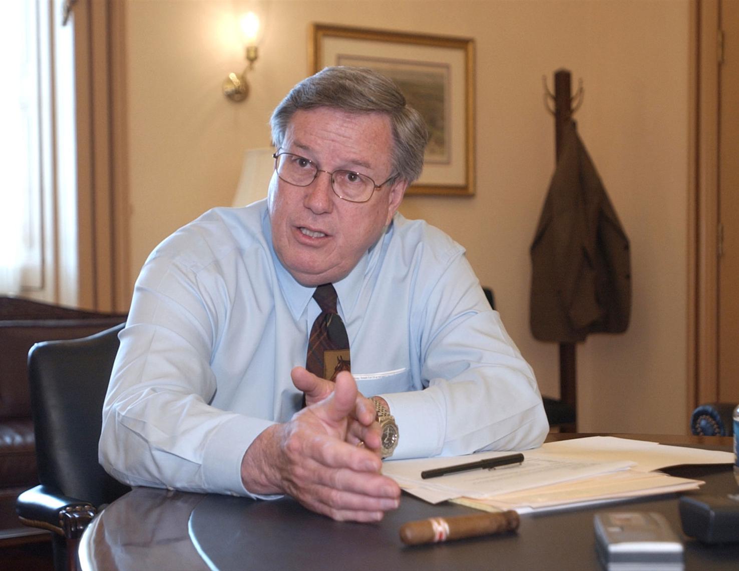 KCCD poised to appoint longtime congressman Bill Thomas to board ...