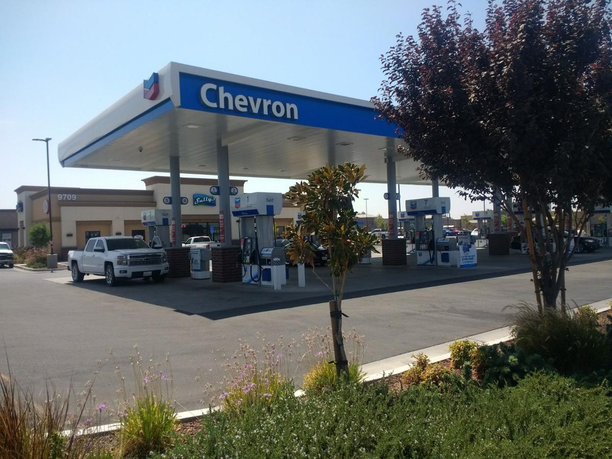 Bakersfield tops off with more gas stations | News | bakersfield.com