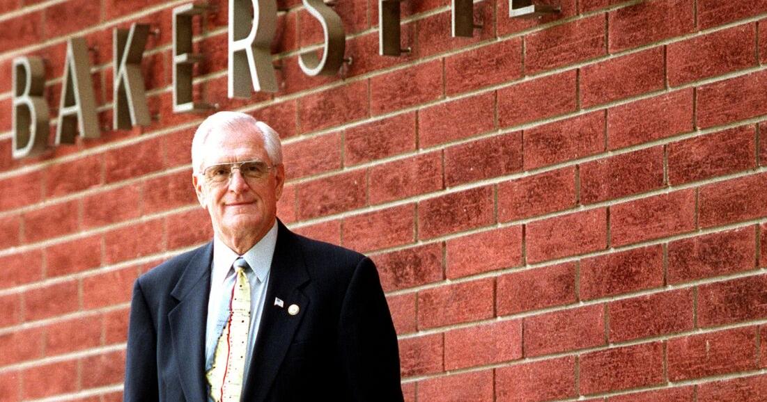 ROBERT PRICE: How a heroic 1970s police chief restored corrupt BPD to ...