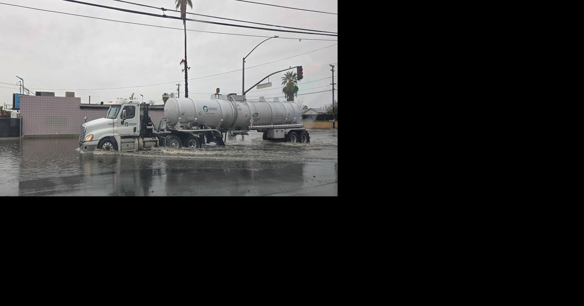 Rain closes roads and highways in eastern, western Kern as Bakersfield ...