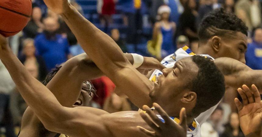 CSUB center Ronne Readus involved in serious car accident | College ...