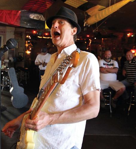 Finding Fame: Monty Byrom | Bakersfield Life | bakersfield.com