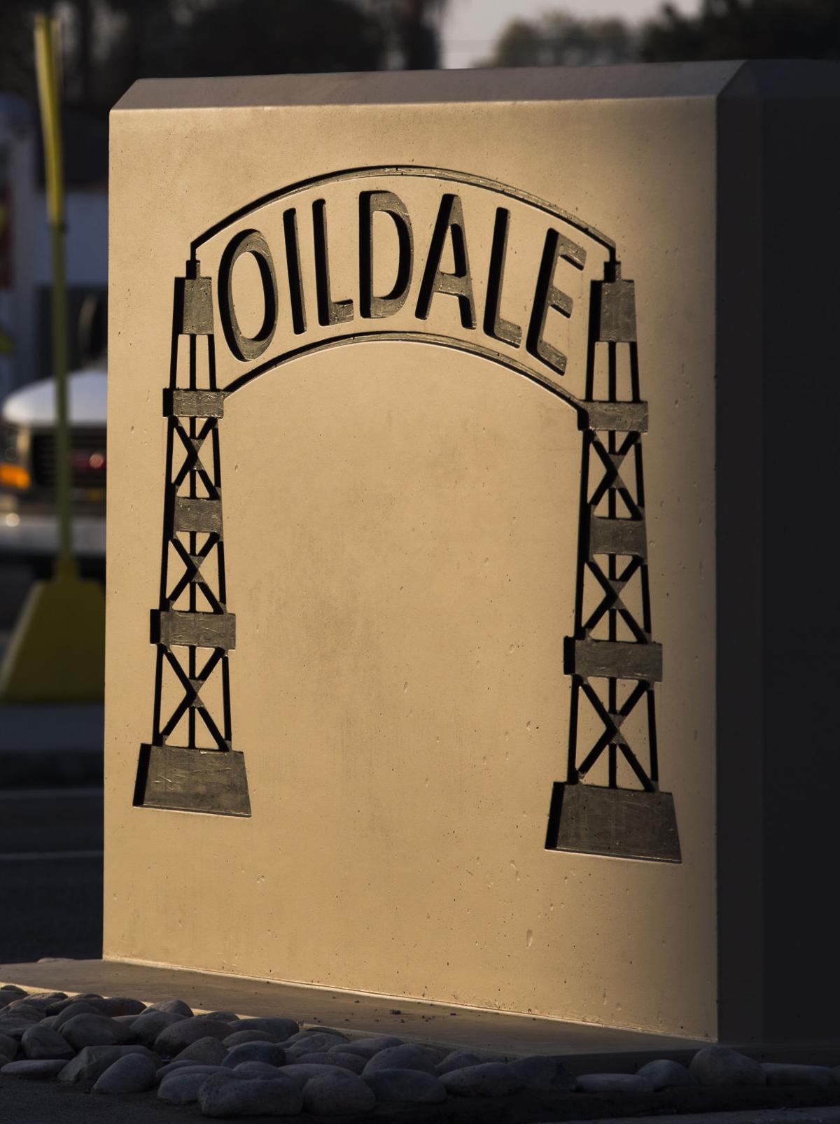 Sign of the times: Welcome to Oildale! | News | bakersfield.com