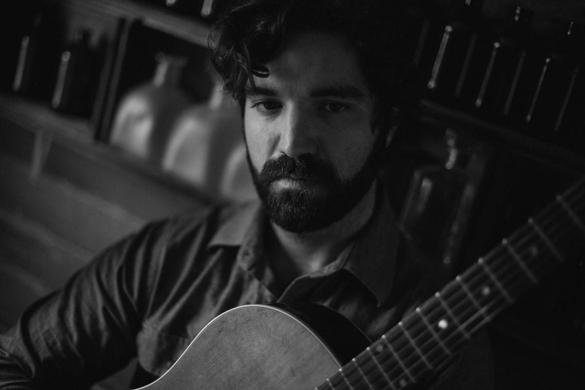 Singer-songwriter Andrew Duhon looks forward to Bakersfield return ...