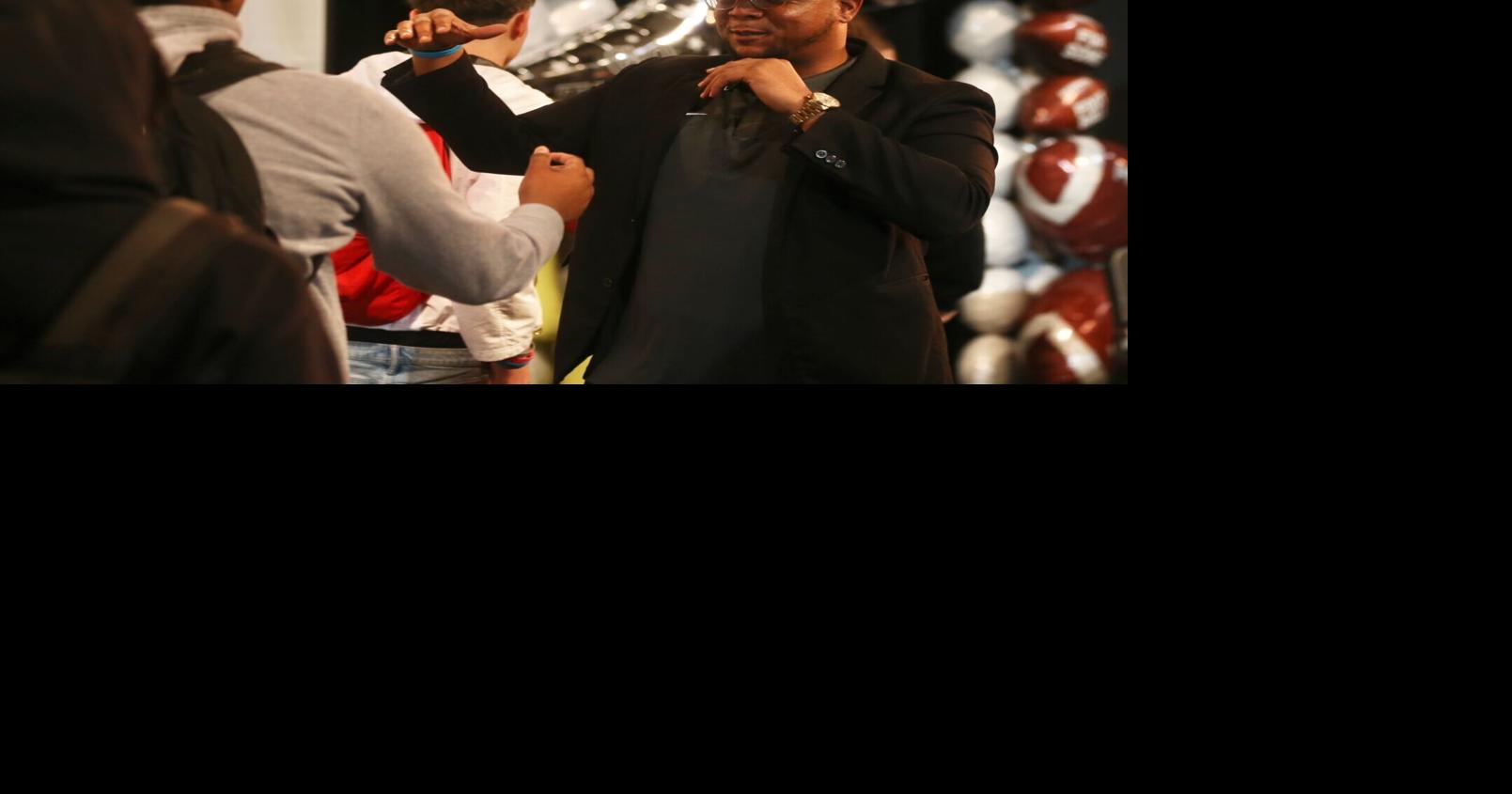 Q&A: Mackey hopes to bring new mindset to Stockdale football | Sports ...