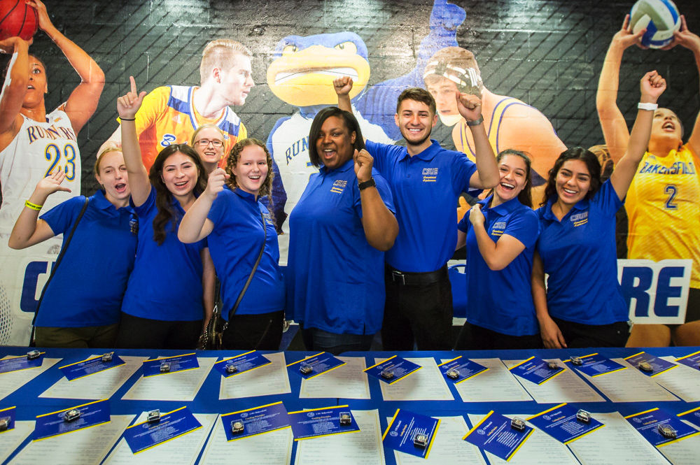PHOTO GALLERY: CSUB new student convocation | | bakersfield.com